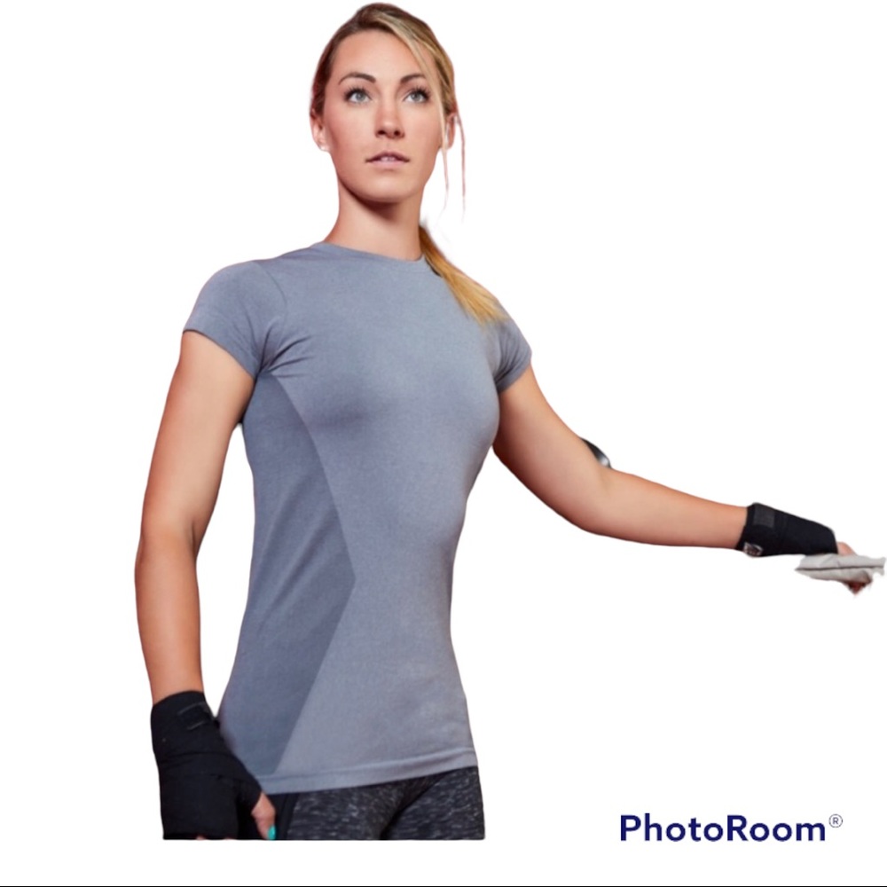 Hylete Women’s Circuit Performance Seamless Top - Gem